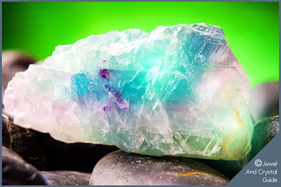 Best Guide To What Amber Is (Simple + Pictures) | Jewel And Crystal Guide