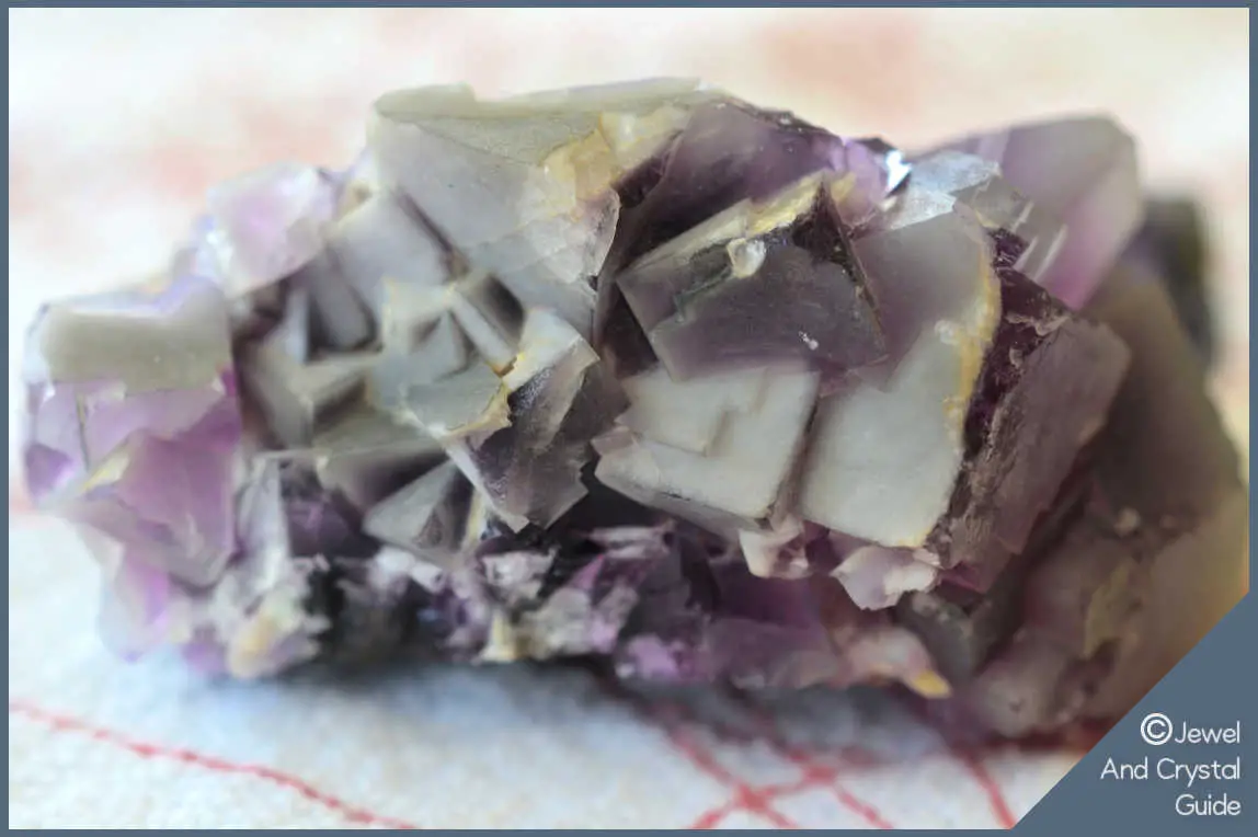 Purple Fluorite Vs Amethyst: 11 Differences Explained | Jewel And ...
